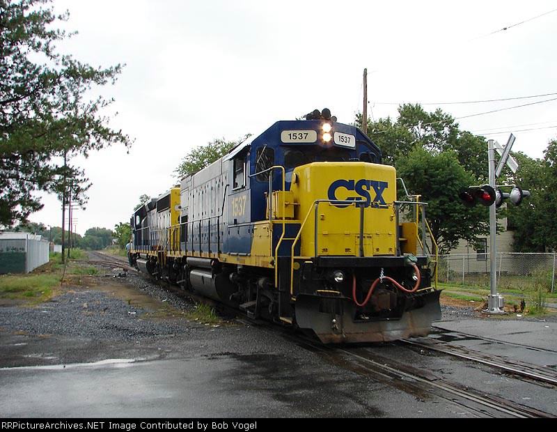 CSX 1537
